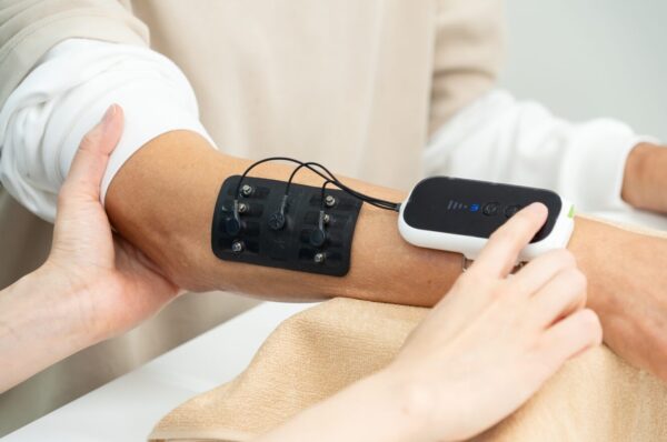 電気刺激装置「WILMO」のご紹介 – プライベートSTROKEリハビリスタジオ re-HAVE 京都市下京区 - 脳卒中の後遺症改善